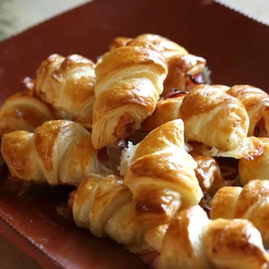 Mini Ham and Cheese Croissants - Entertaining with Beth