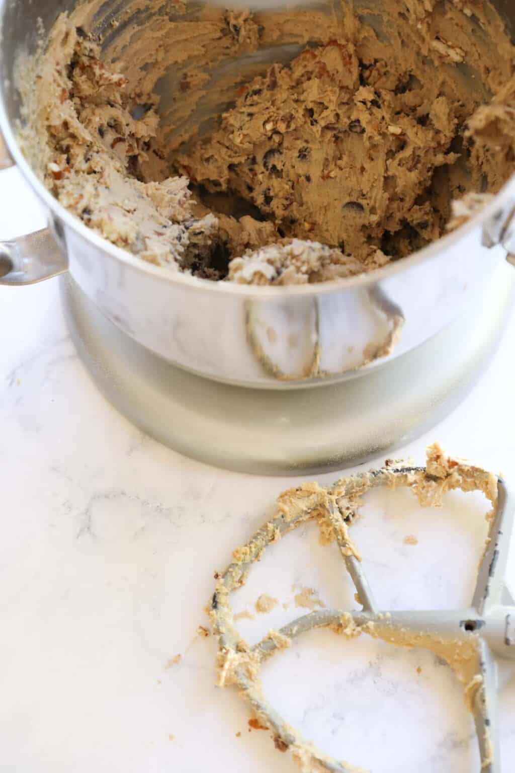 Kitchen Sink Cookies - Entertaining with Beth