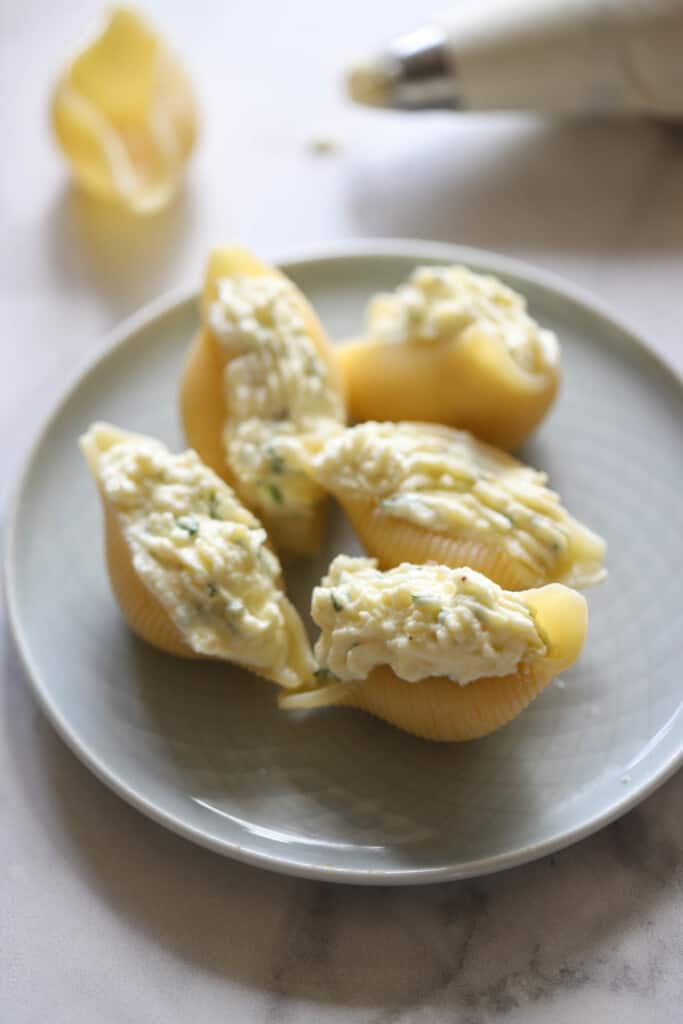 Stuffed Shells Recipe - Entertaining with Beth